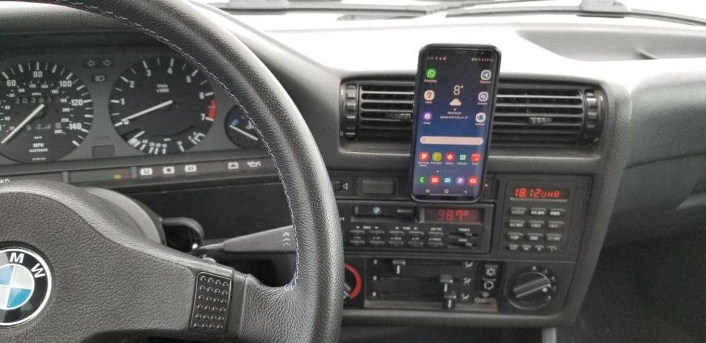 Magnetic phone holder for E30 | RTS - Your Total BMW Enthusiast